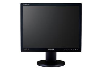 CeBIT 2007: Samsung introduces 30-inch LED-based monitor