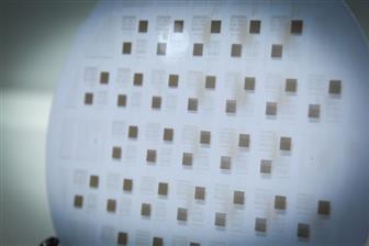 Japan PCB firms may lose ground in OLED sector