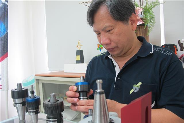 Hantop develops ultrasonic machining module